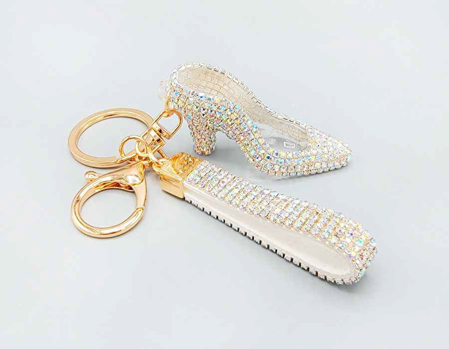 WHITE AB SHOE KEYCHAIN ( 1649 AB ) – Ohmyjewelry.com